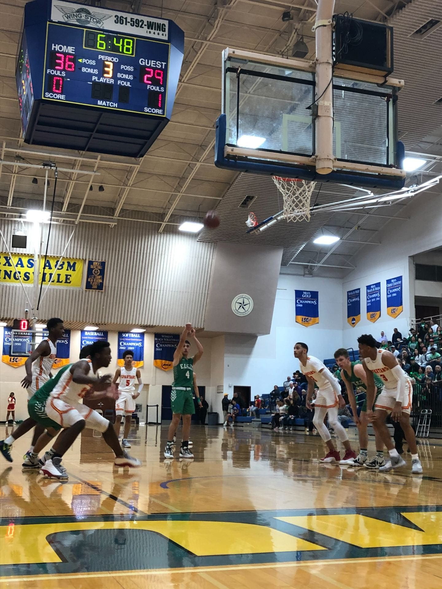 Boys Basketball Playoffs